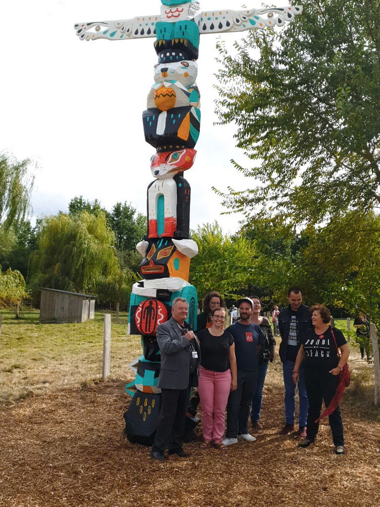 TOTEM - Œuvre monumentale totémique - Sculptures MONsTR